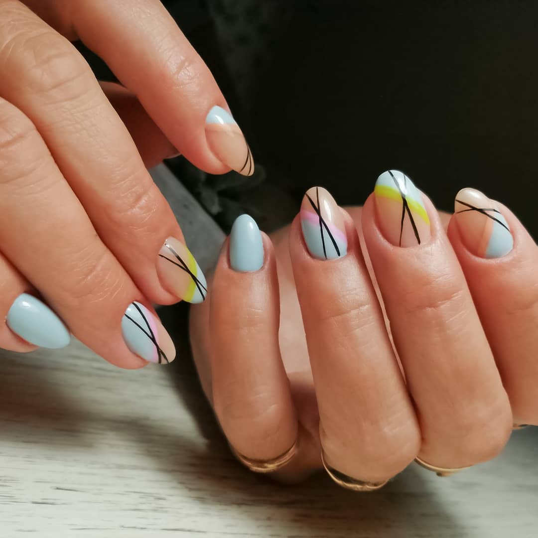 21 Short Oval Shaped Nails Ideas for Summer 2024: Bright, Classy, and ...