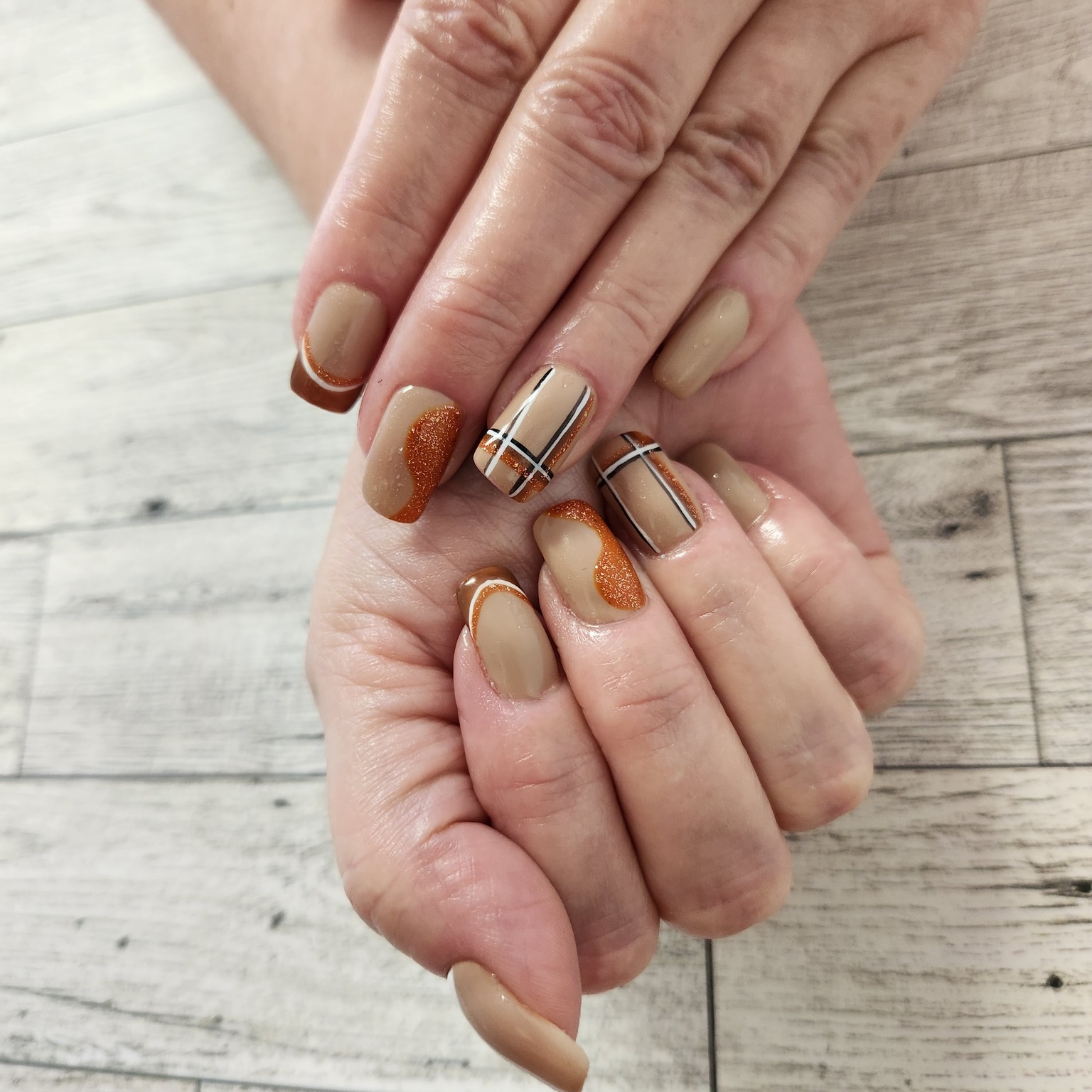 20 Cozy Fall Plaid Nail Ideas for 2024: From Short and Almond to ...