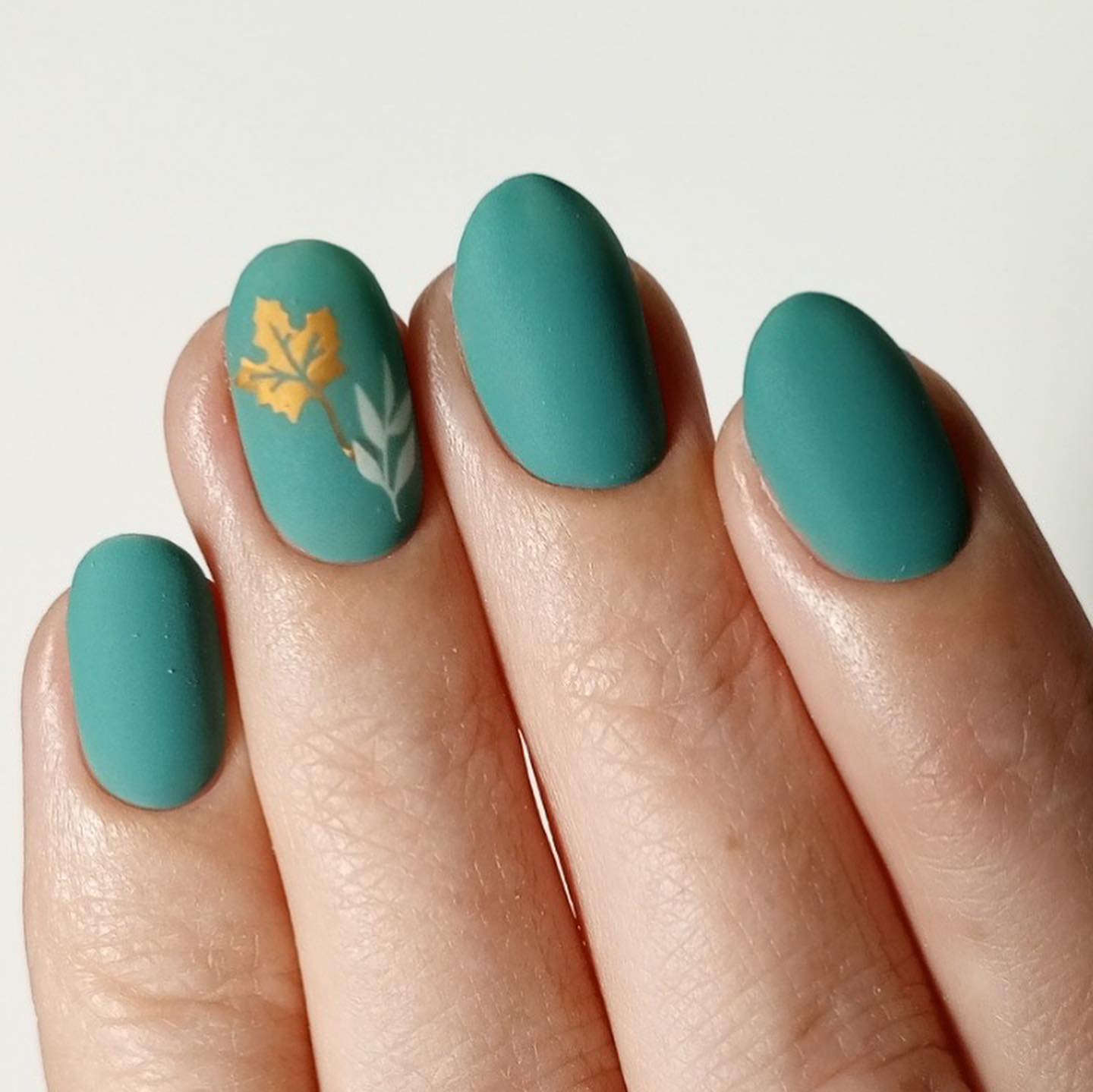 20 Fall Dip Nails Ideas 2024: Green, Brown, Matte, Short, and Almond ...