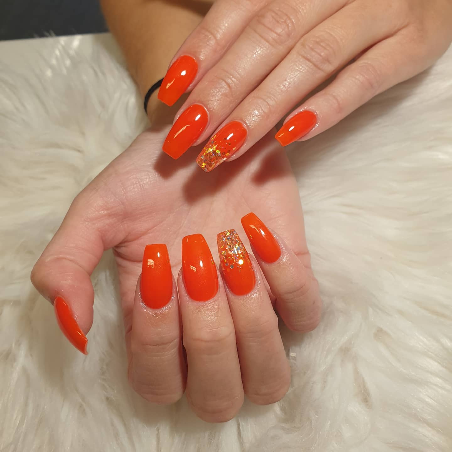 20 Orange Fall Nail Ideas 2024: Acrylic, Short, and Almond Designs with ...