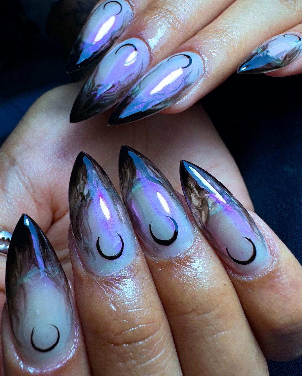 20 Stunning Goth Fall Nails Ideas for 2024: Short, Almond, and Simple ...