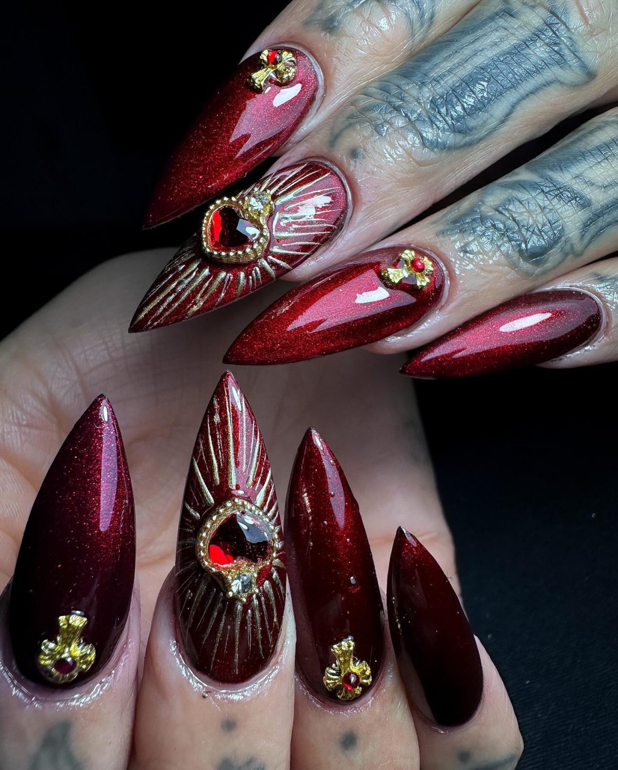 20 Stunning Goth Fall Nails Ideas for 2024: Short, Almond, and Simple ...