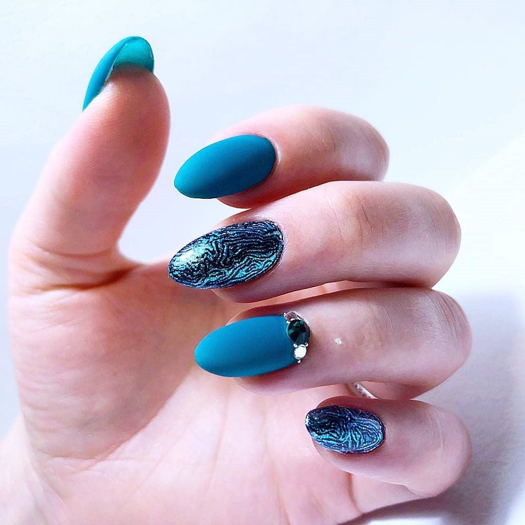 20 Stunning Blue Fall Nail Ideas for 2024: Designs, Matte, Almond ...
