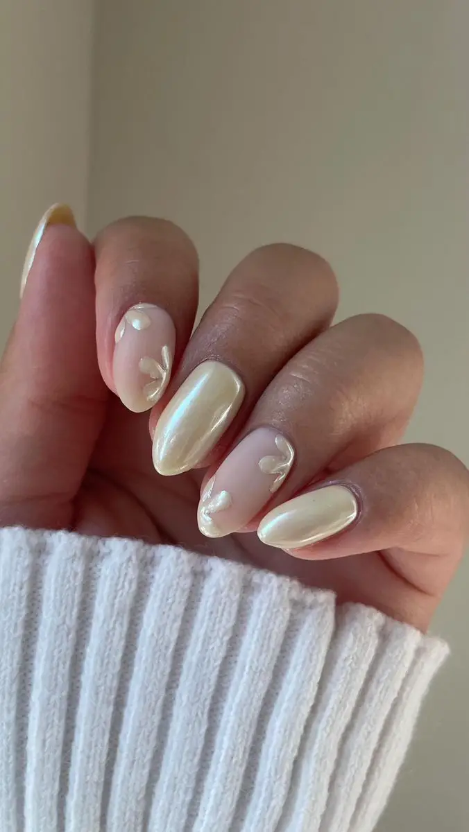 20 Minimalist Nails Ideas : Short, Simple, Gel, White, Black & Trendy ...