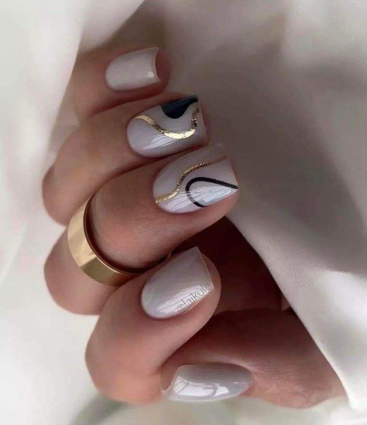 21 Trendy Short Nails Ideas for 2025: Simple, Natural, and Stylish ...