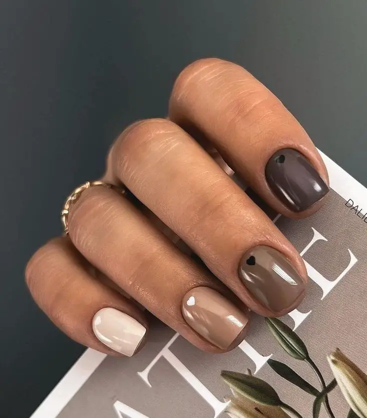 23 Stylish Nail Color Ideas for Women Over 50 in 2025