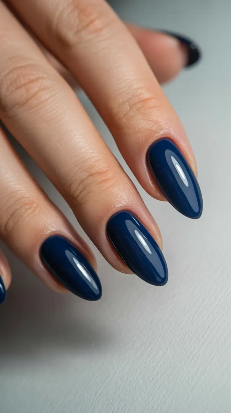 Trending Fall Nail Colors Popular in 2025 – OPI, Chrome & Dark Shades